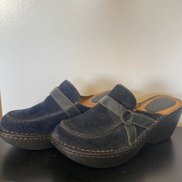 boc | Shoes | New Boc Suede Clogs Perfect For Fall Or Winter Great ...